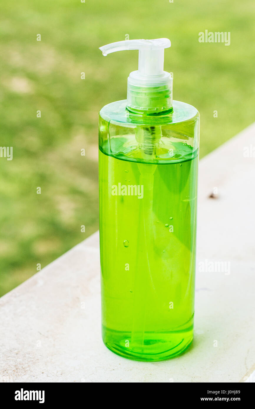 Green liquid soap Stock Photo - Alamy