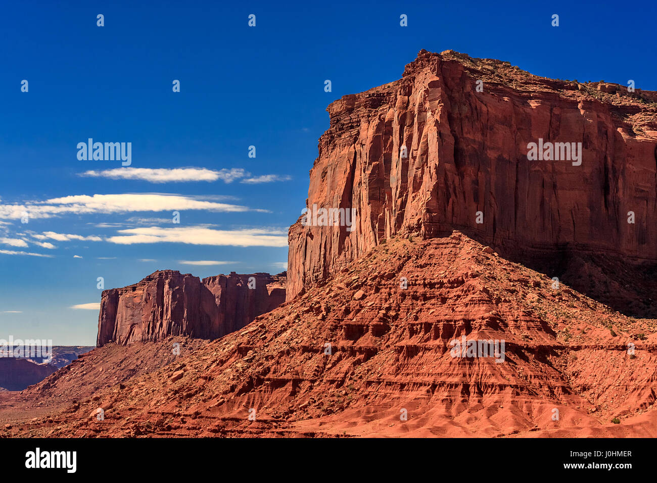 A reddish cliff in America's Southwest in the Navajo Nation Stock Photo ...