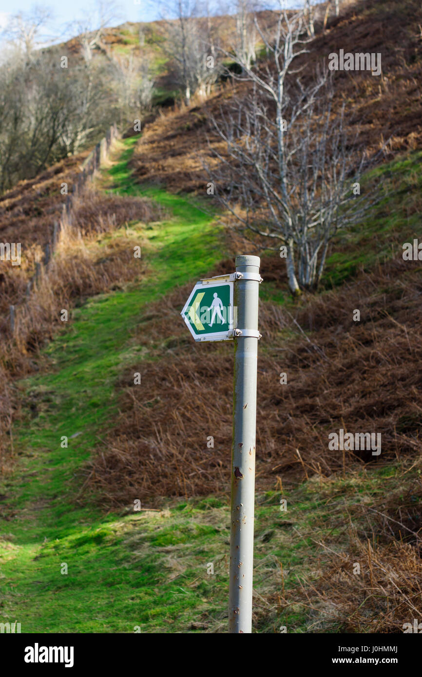 Hillside hiking trails hi-res stock photography and images - Alamy