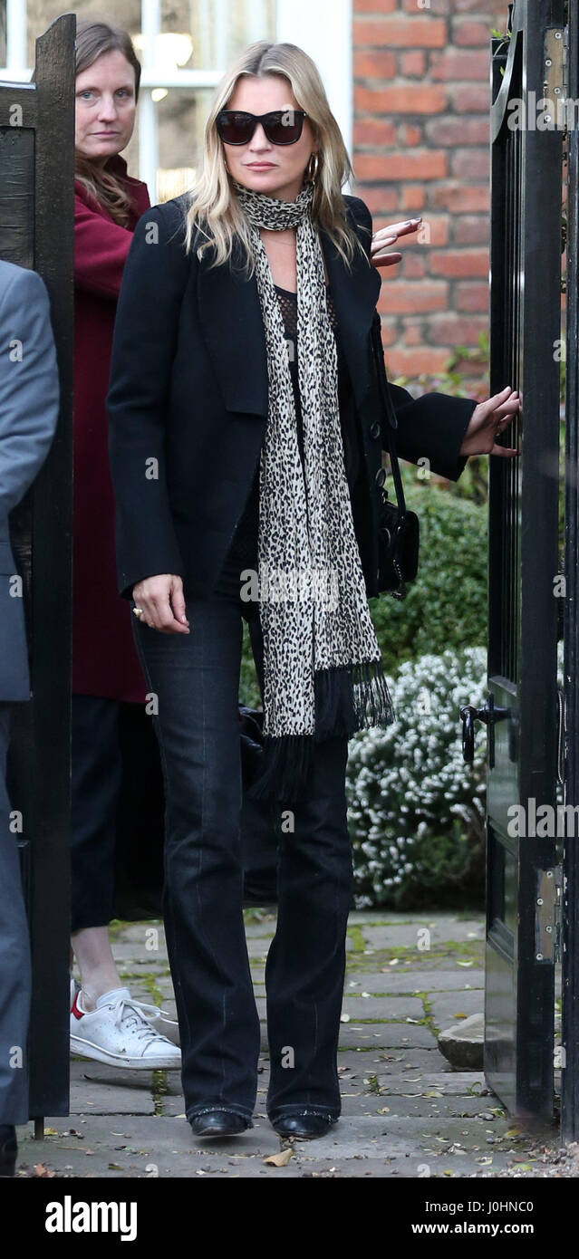 Kate Moss leaves her North London home and gets into a vintage Mercedes ...