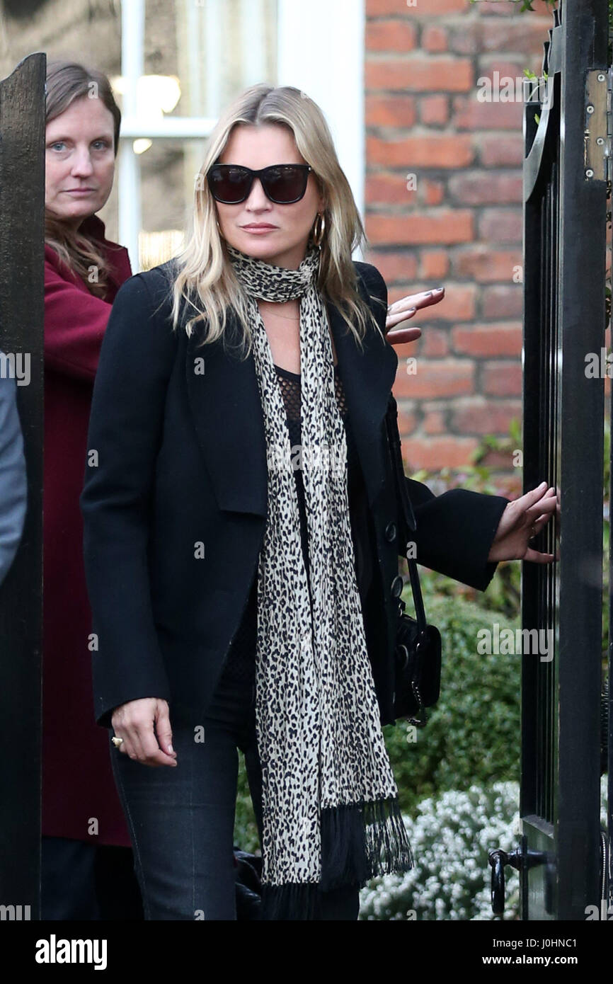 Kate Moss leaves her North London home and gets into a vintage Mercedes ...