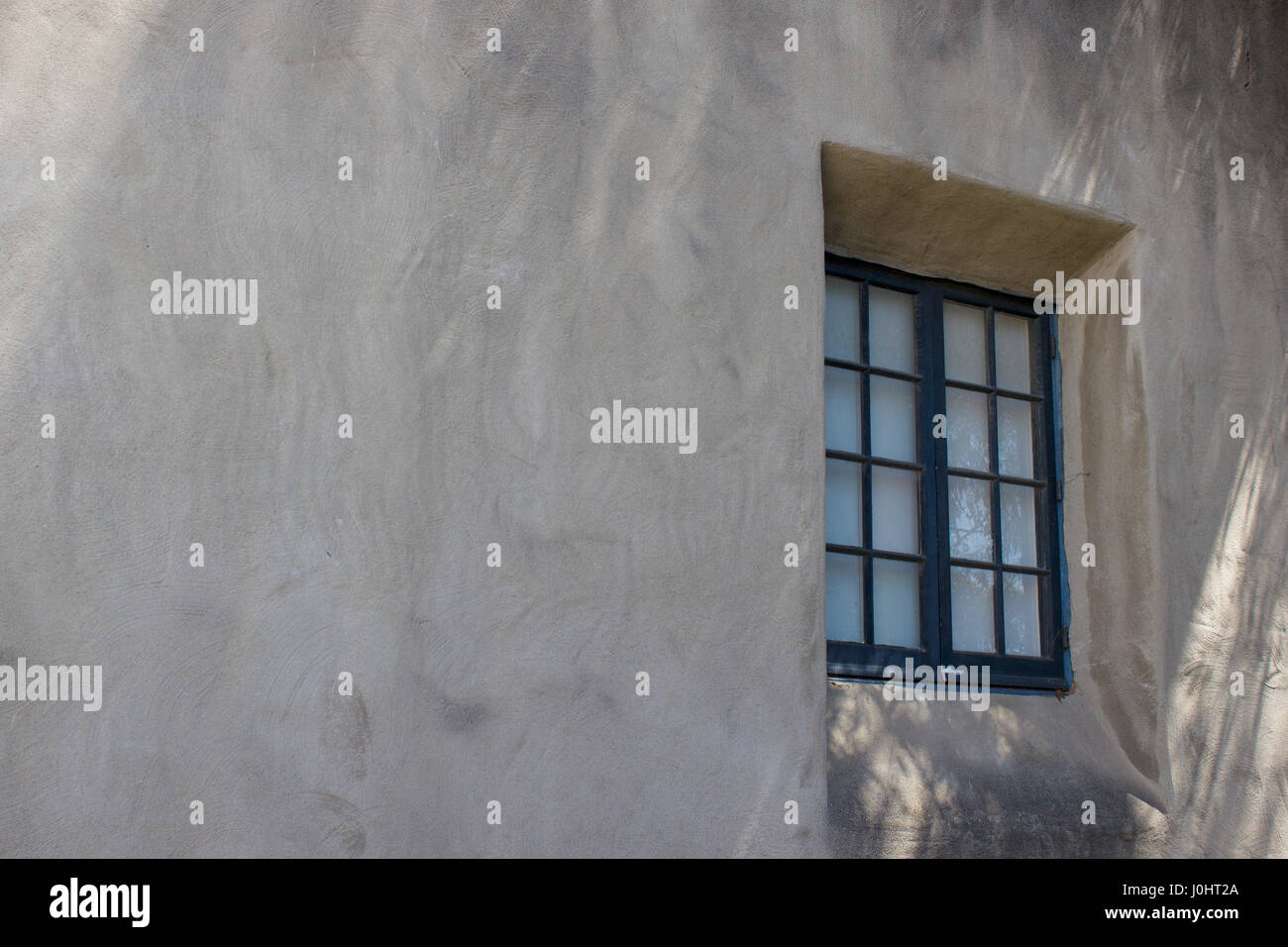Concrete window frame hi-res stock photography and images - Alamy