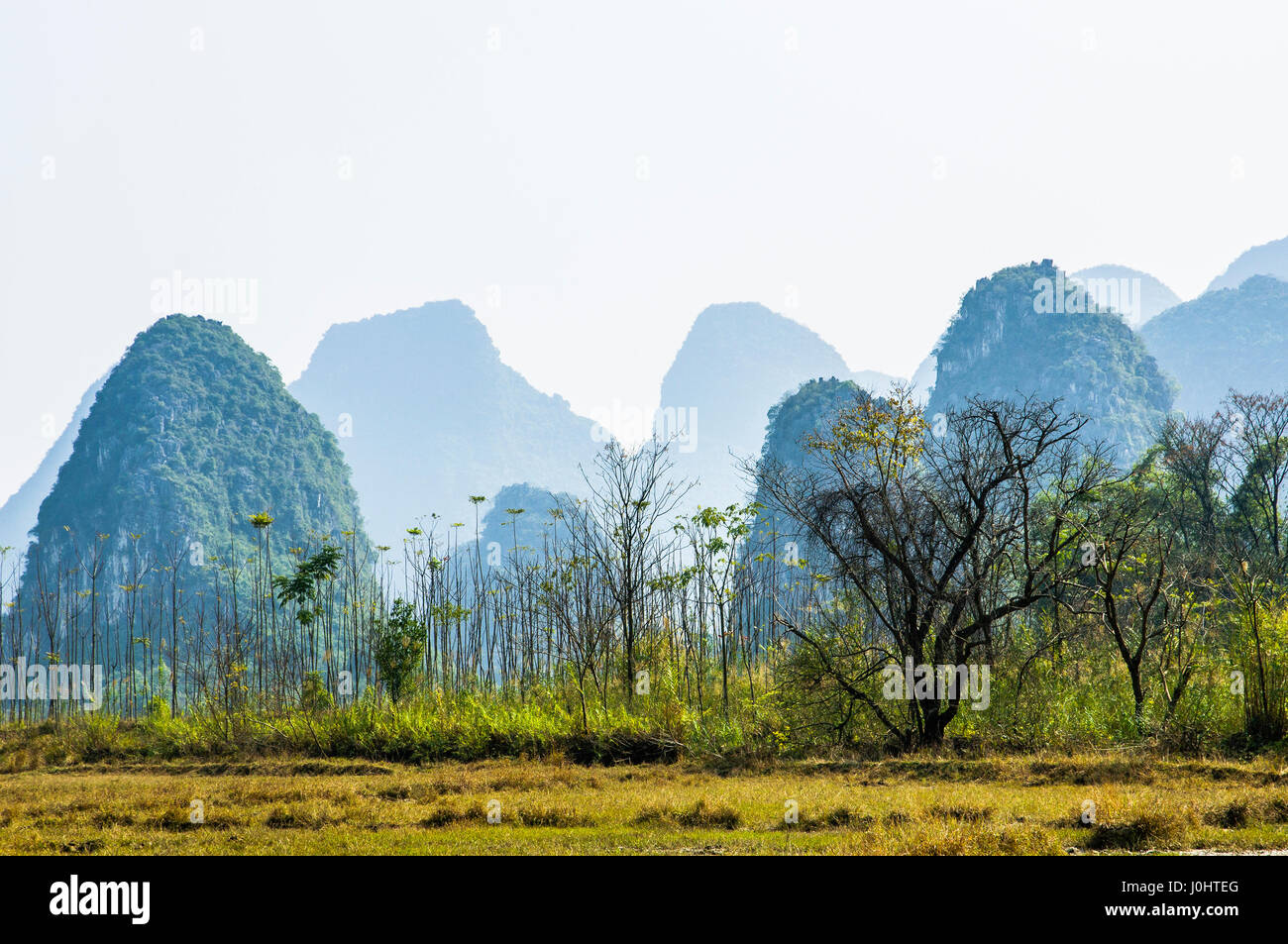 Karst mountains china aerial hi-res stock photography and images - Alamy