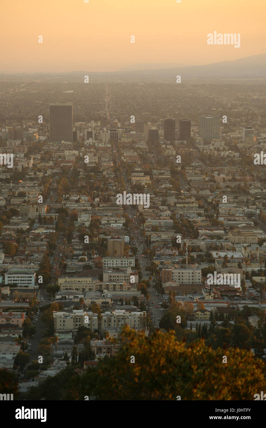 View across Hollywood from Griffith Observatory Stock Photo - Alamy