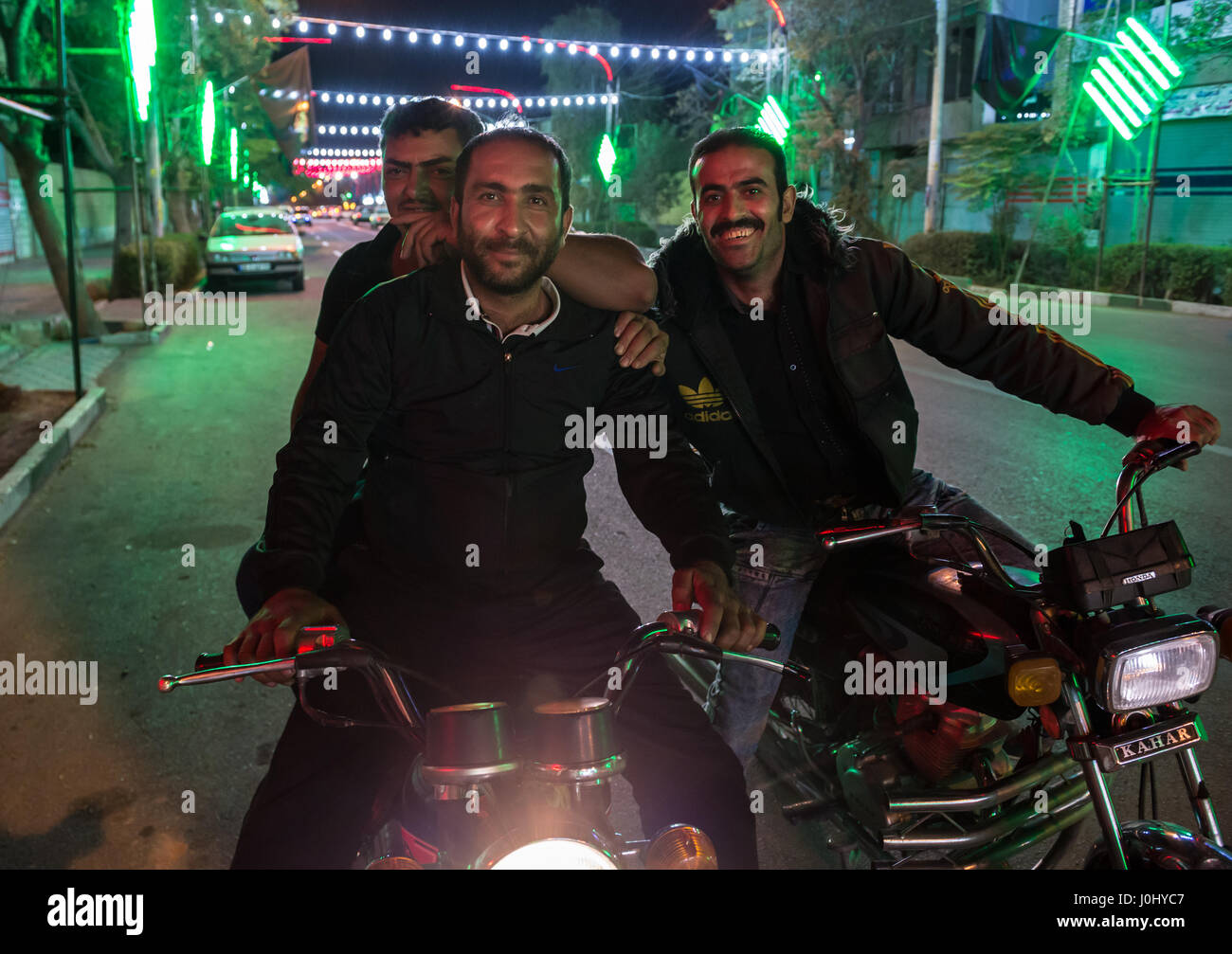 Iranian men hi-res stock photography and images - Alamy