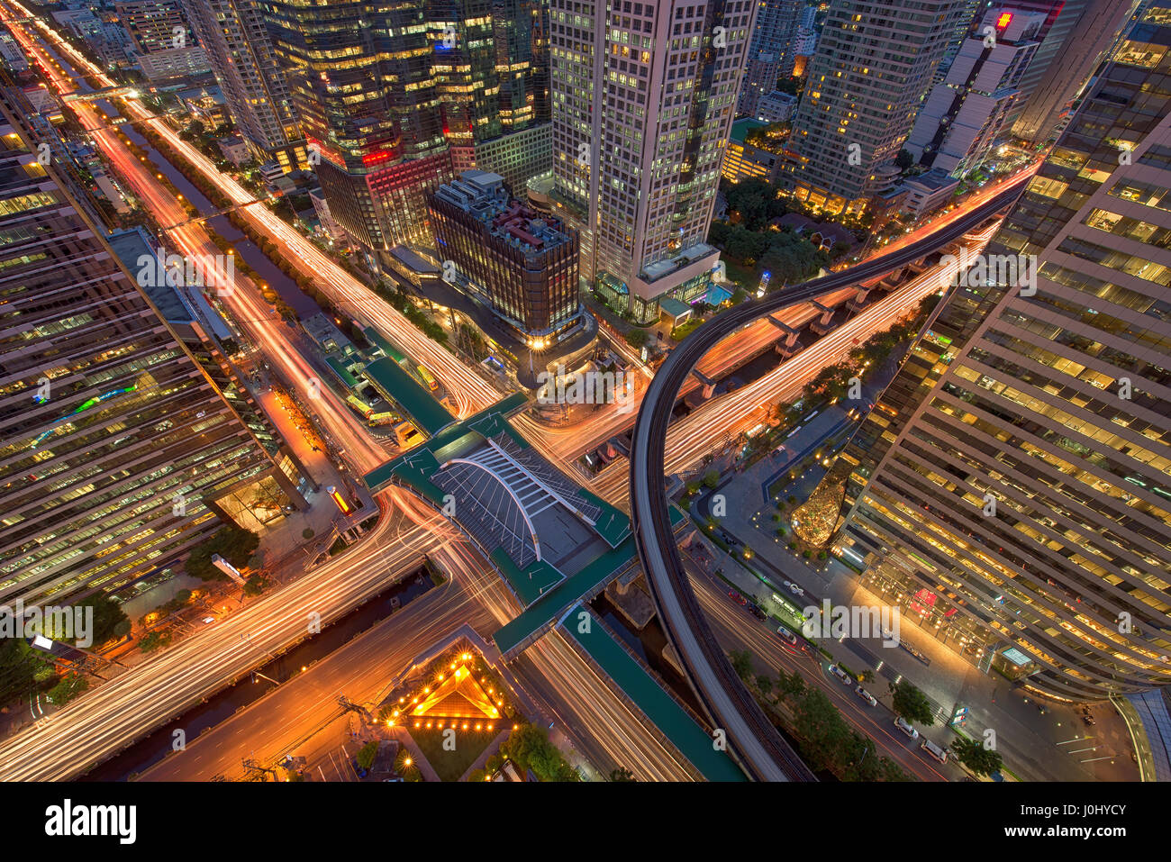 Bangkok bts bridge sathorn hi-res stock photography and images - Alamy