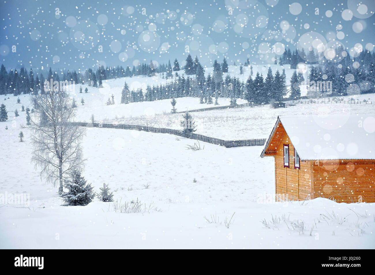 Wooden hut snow hi-res stock photography and images - Alamy