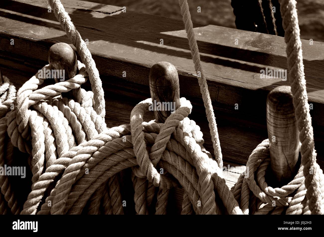 Belay pin hi-res stock photography and images - Alamy