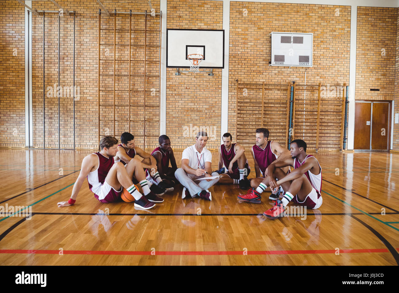 Basketball court floor plan hi-res stock photography and images - Alamy