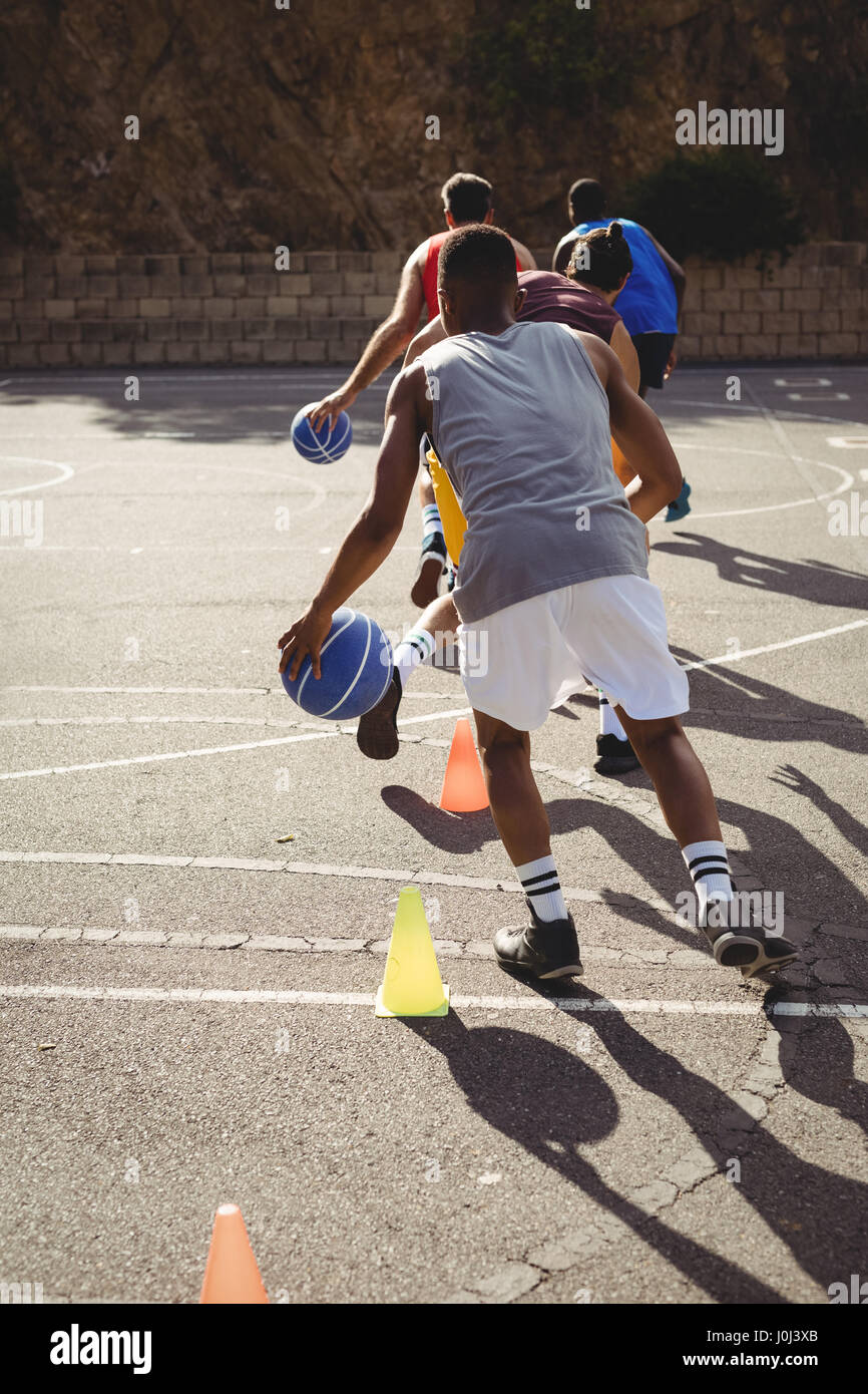 Basketball training drill hi-res stock photography and images - Alamy