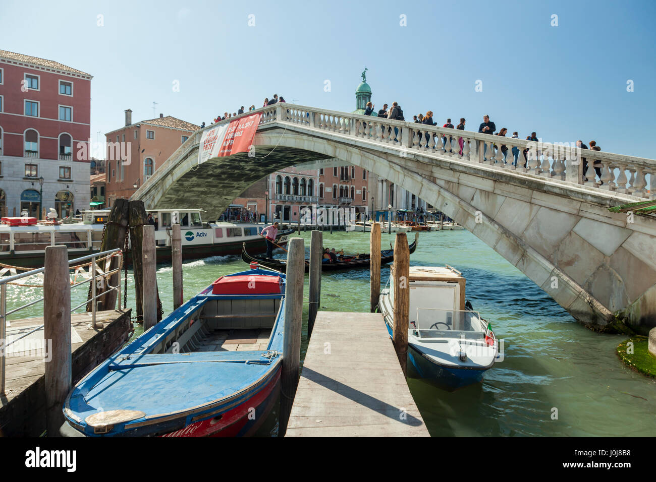 Scalzi bridge across Grand Canal in Venice, Italy Stock Photo - Alamy