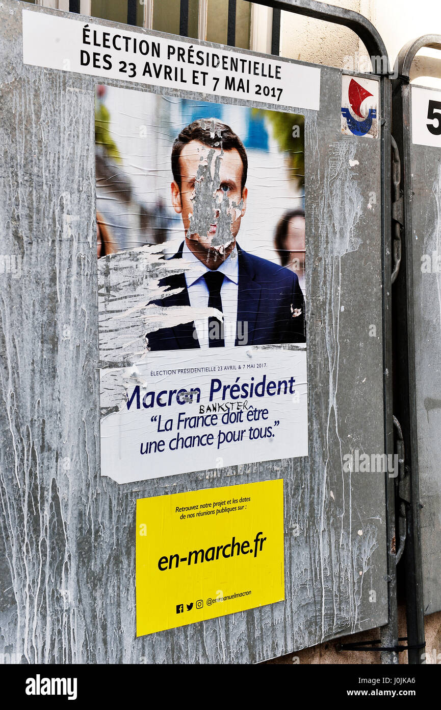 Affiche macron laceree hi-res stock photography and images - Alamy