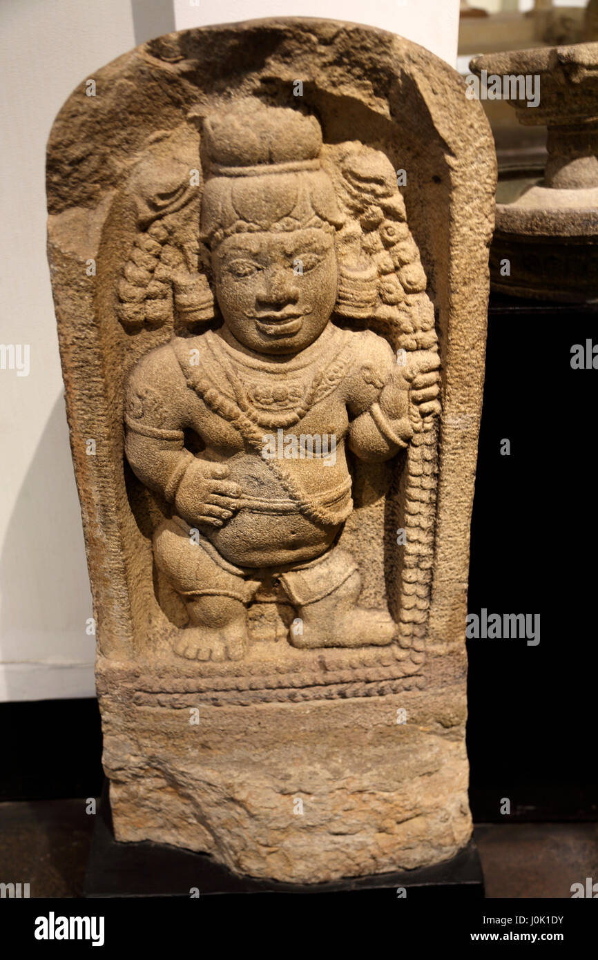 Colombo Sri Lanka National Museum 8th Century Kuvera'a Treasure Padma ...