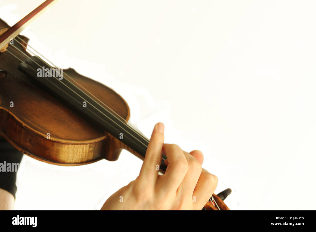 Violin musical instrument violinist hand Stock Photo - Alamy