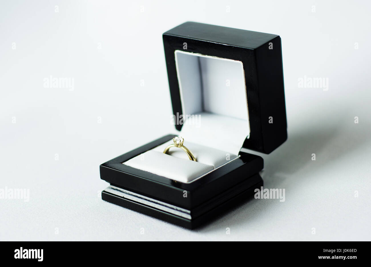 Wedding proposition ring Stock Photo - Alamy