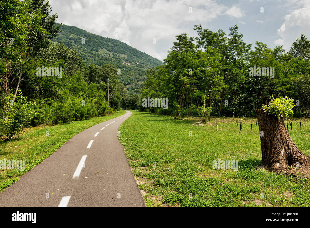 Sentiero valtellina hi-res stock photography and images - Alamy