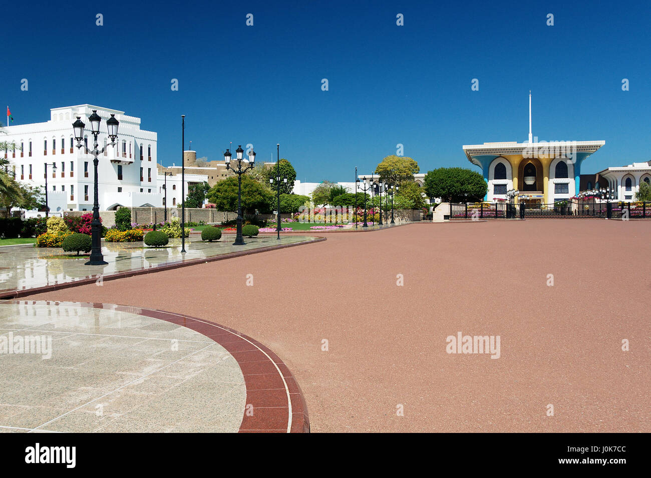 Al Alam Palace and square in Muscat - Oman Stock Photo - Alamy