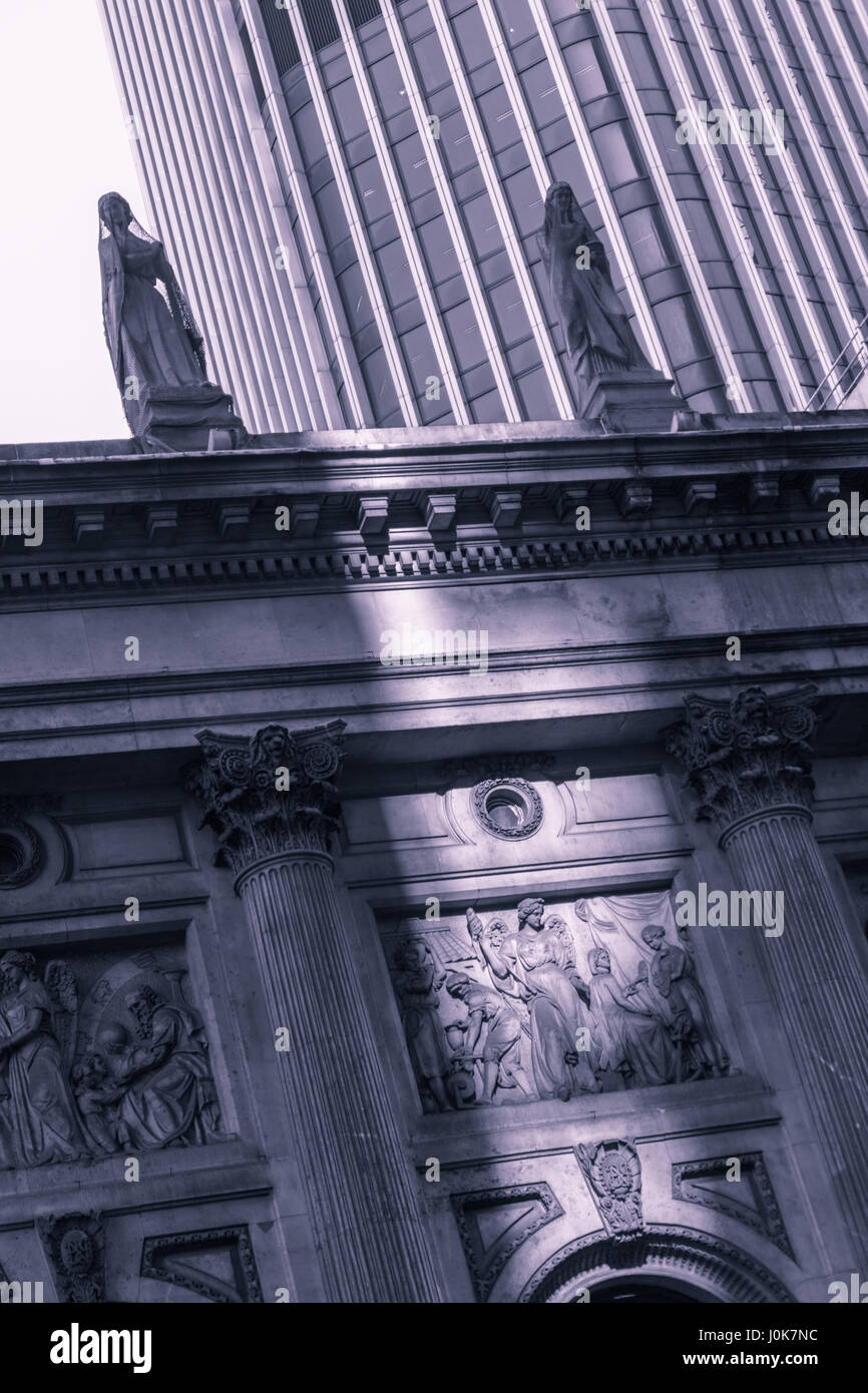 Ancient modern architectural styles hi-res stock photography and images ...