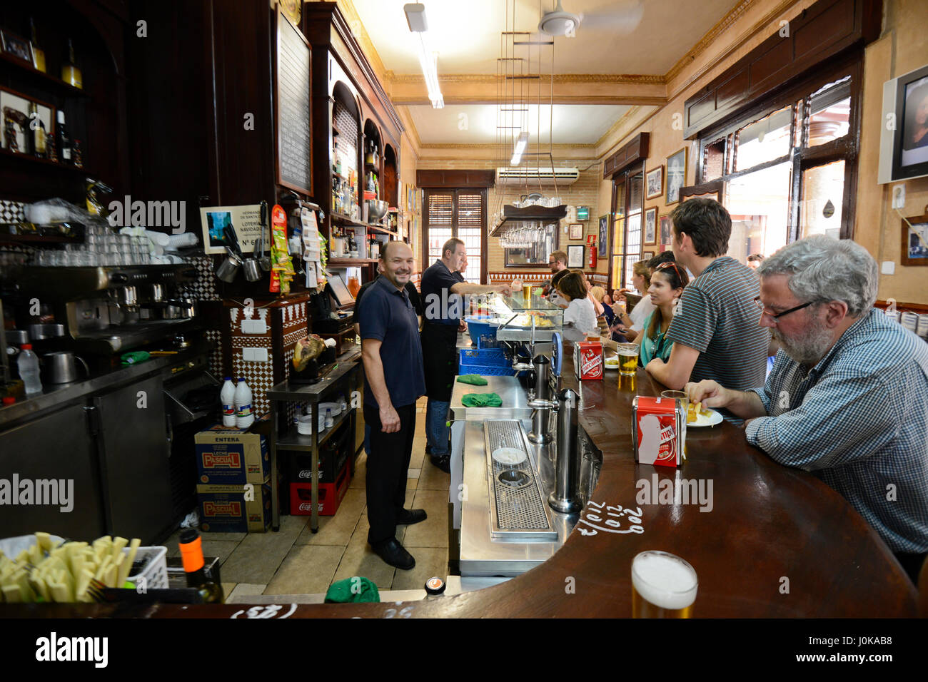 Seville pub hi-res stock photography and images - Alamy