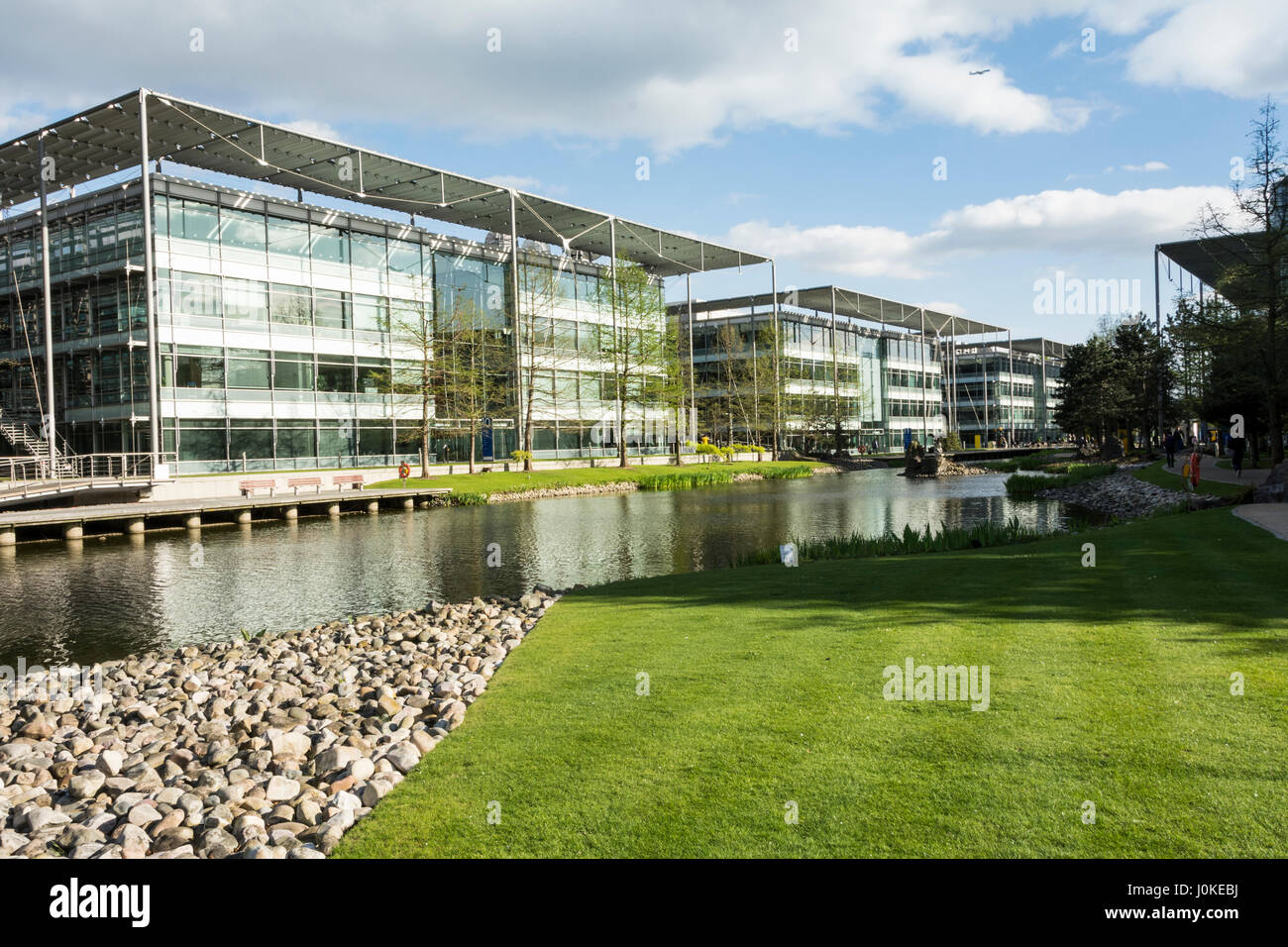 Chiswick Park - a major office development in Chiswick, west London ...