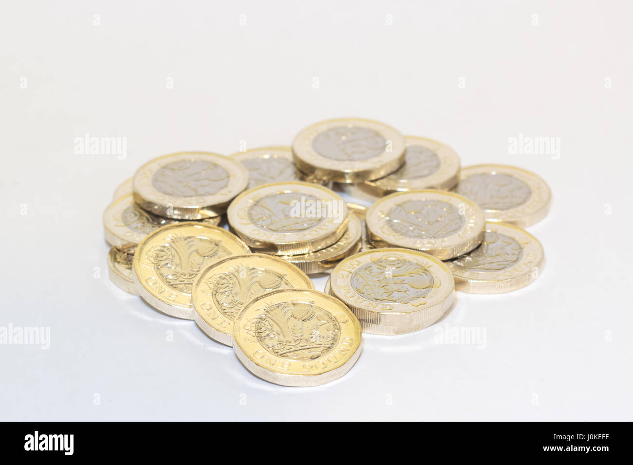 12 sided 1 pound coin hi-res stock photography and images - Alamy