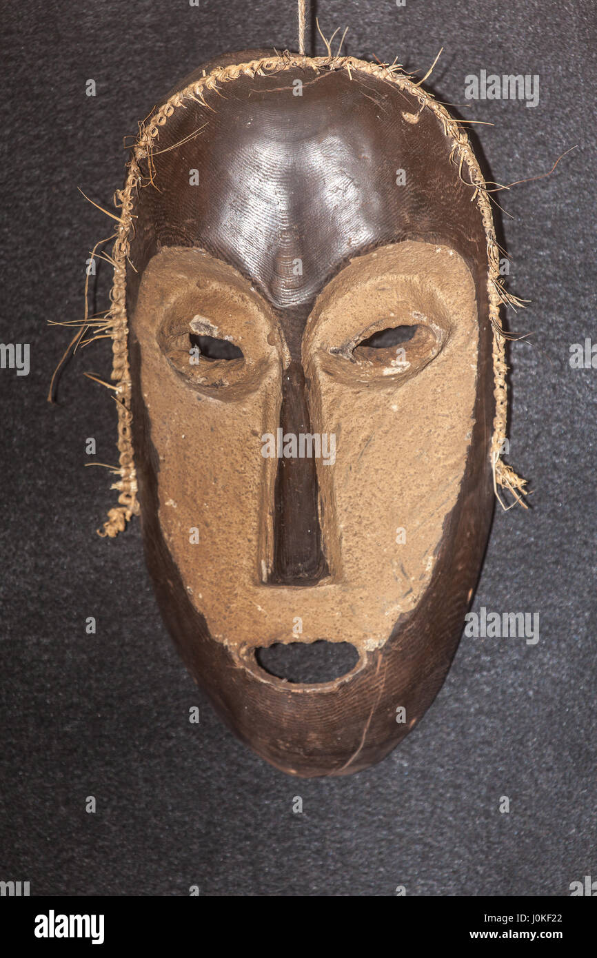 south african traditonal ceremonial wooden mask Stock Photo - Alamy