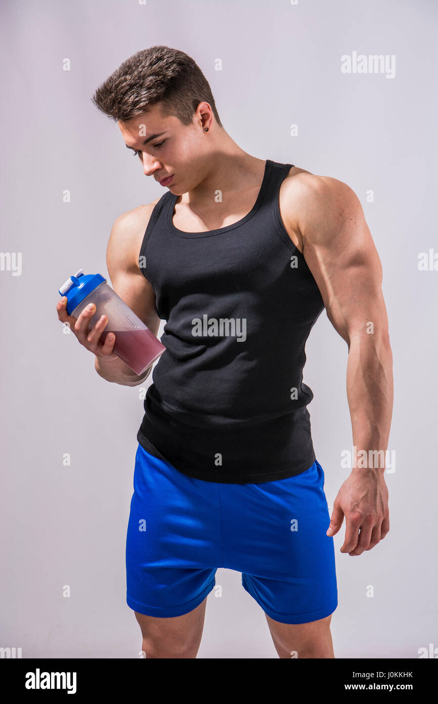 Shaker tank hi-res stock photography and images - Alamy
