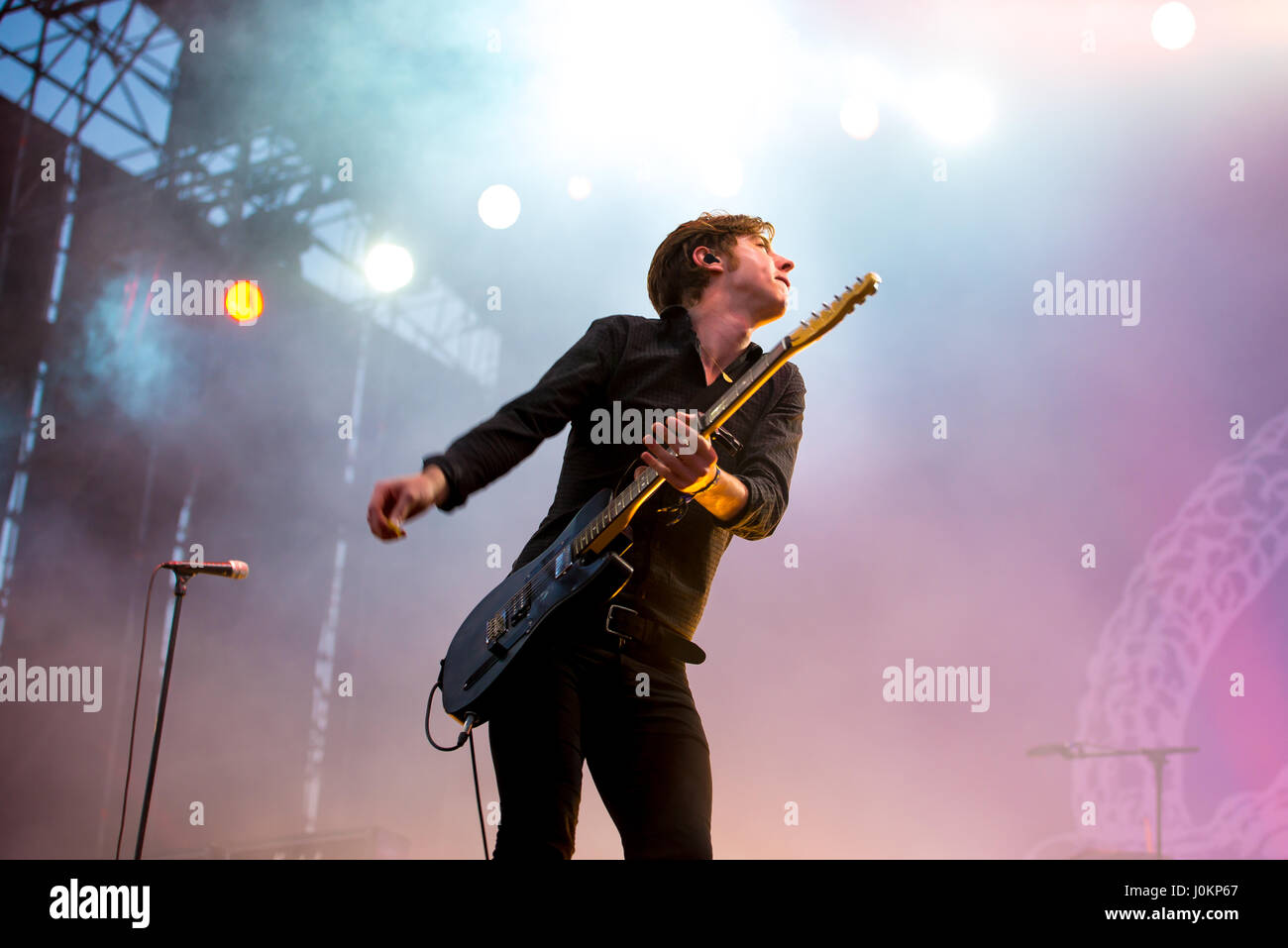 Catfish and the bottlemen poster hi-res stock photography and images ...