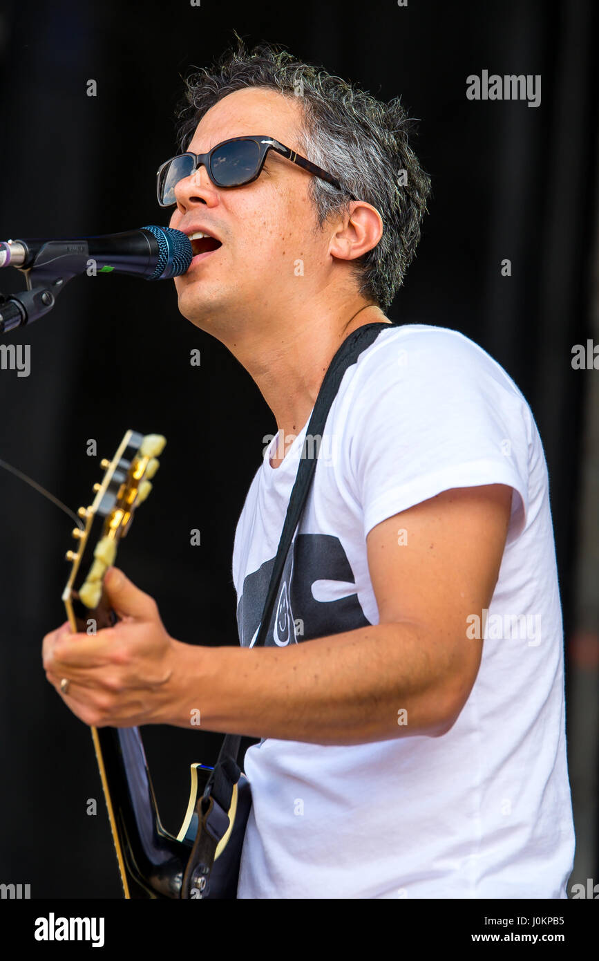 M ward singer hi-res stock photography and images - Alamy