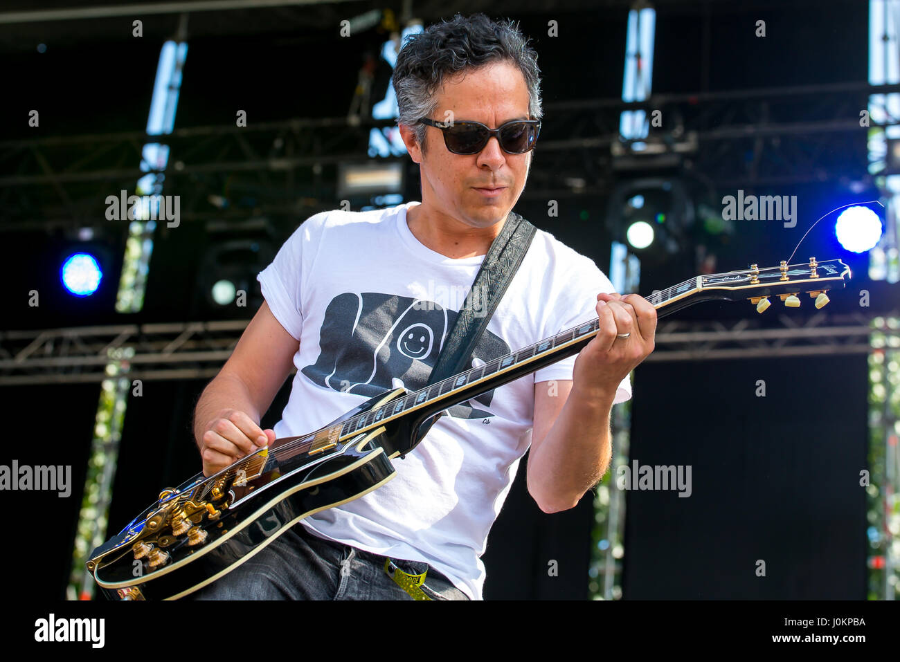 M sunglasses hi-res stock photography and images - Alamy