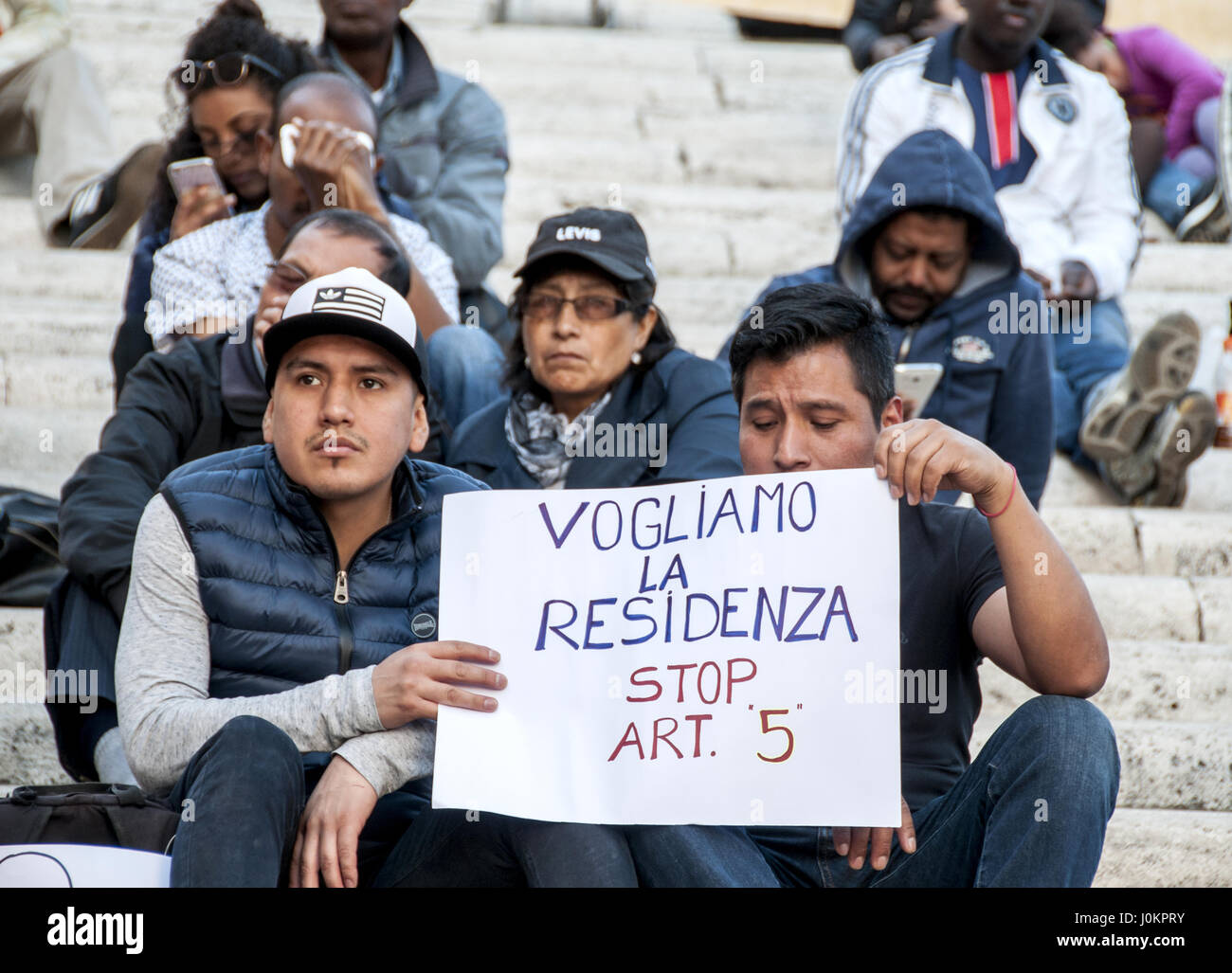 Protest movements for the right to housing against Resolution 140 that ...