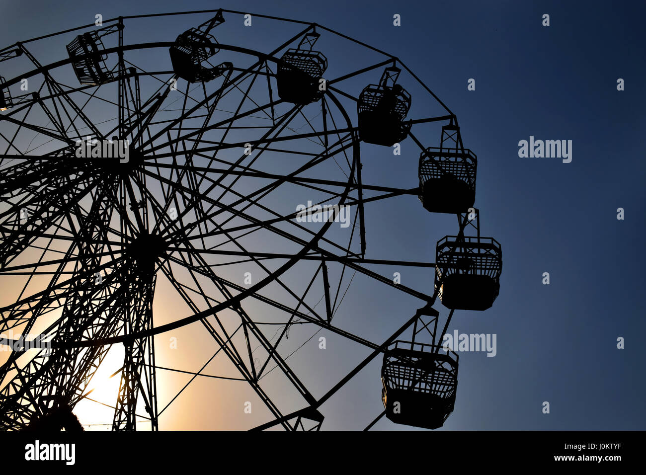 Giant wheel india hi-res stock photography and images - Alamy