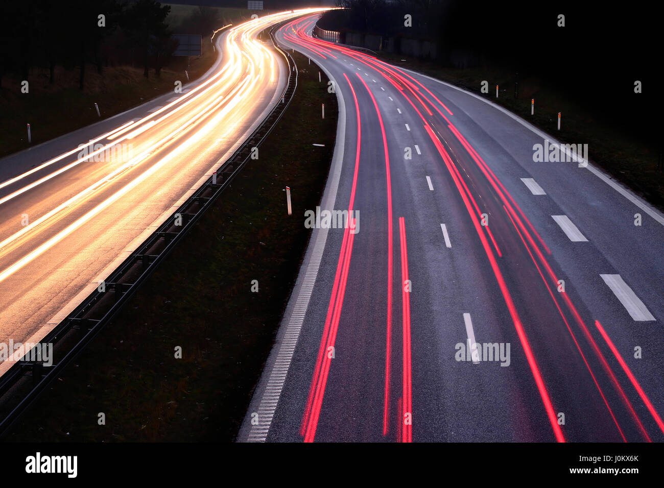 Fast shutter speed shot hi-res stock photography and images - Alamy