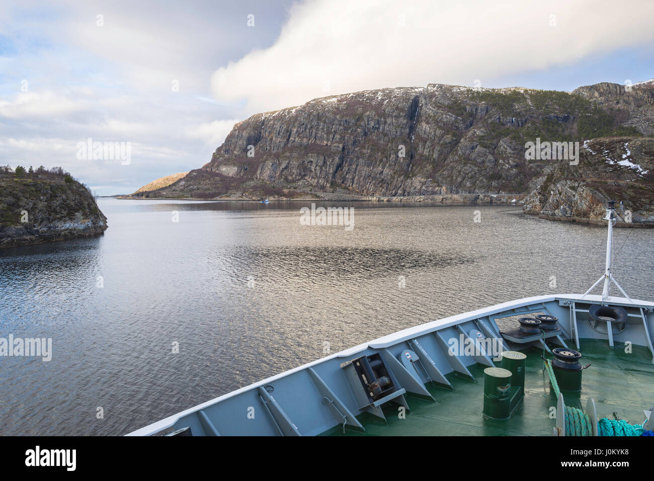 Narrow strait hi-res stock photography and images - Alamy