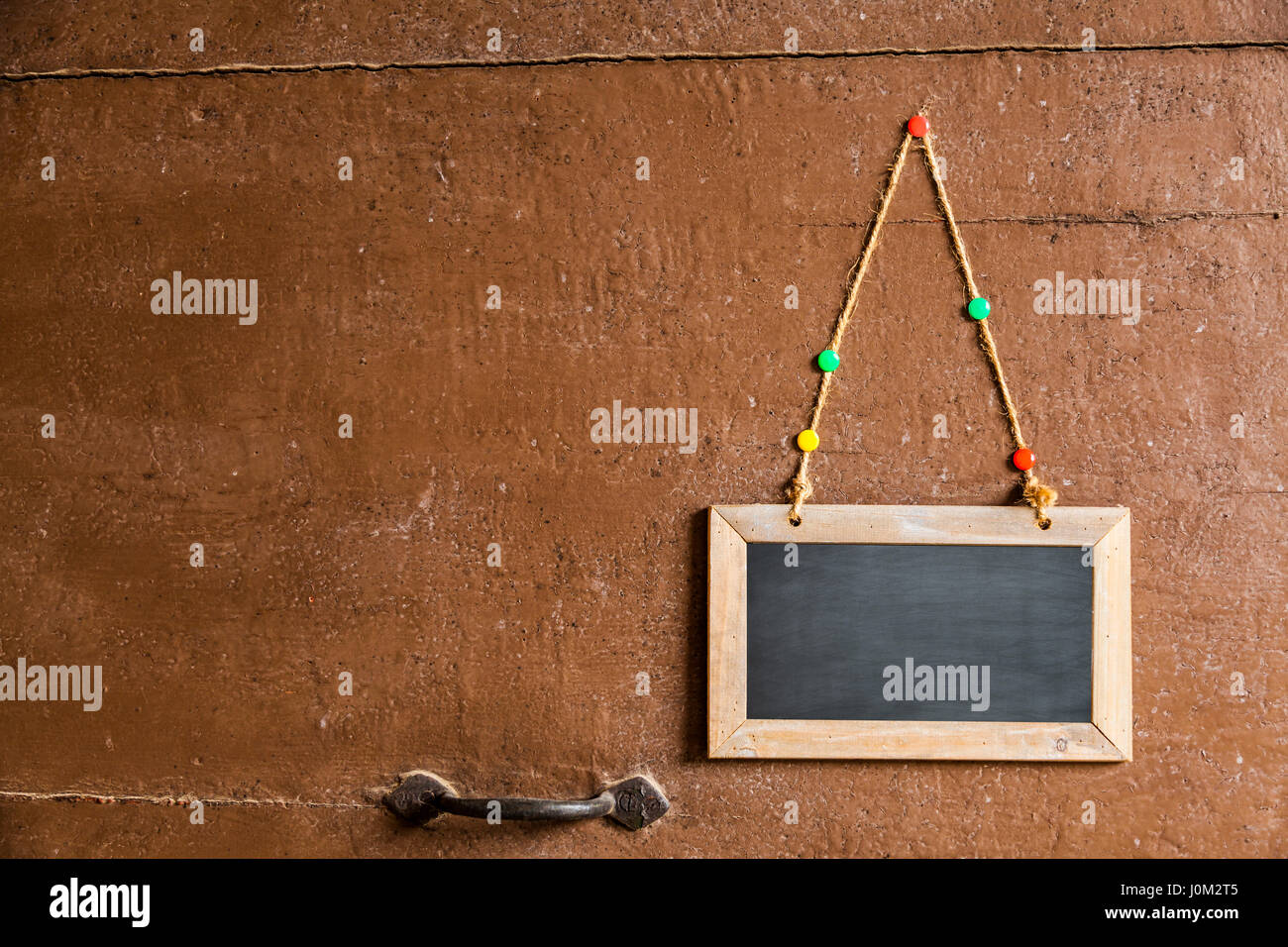Black notice board with pins hi-res stock photography and images - Alamy