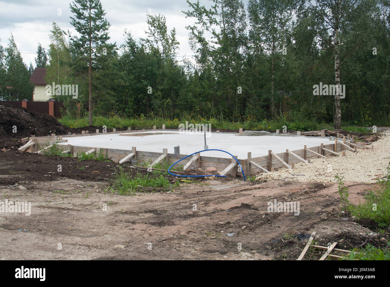 Concrete substructure hi-res stock photography and images - Alamy