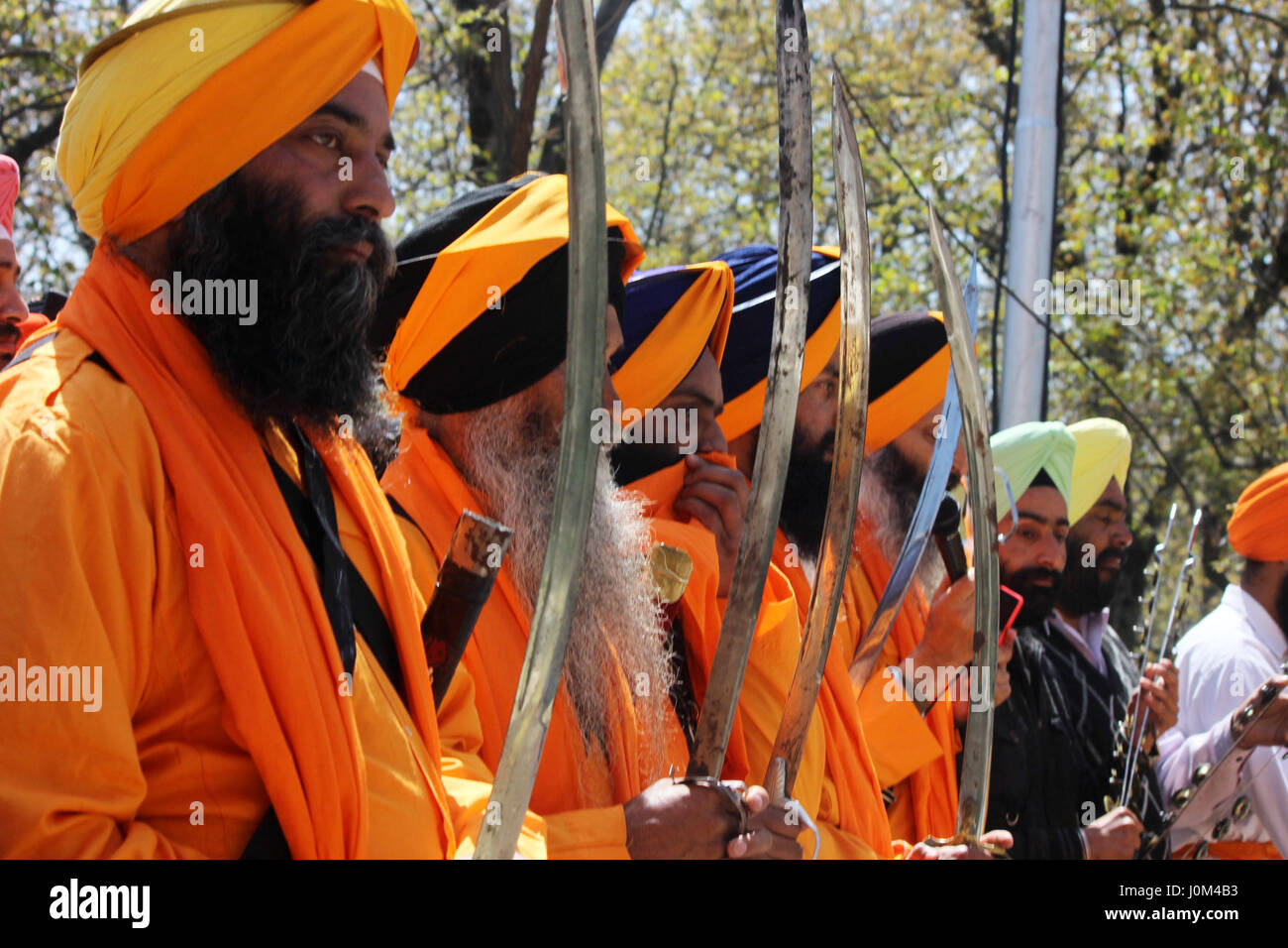 Anantnag, India. 14th Apr, 2017. A Kashmir Sikh Nihang (Sikh religious ...