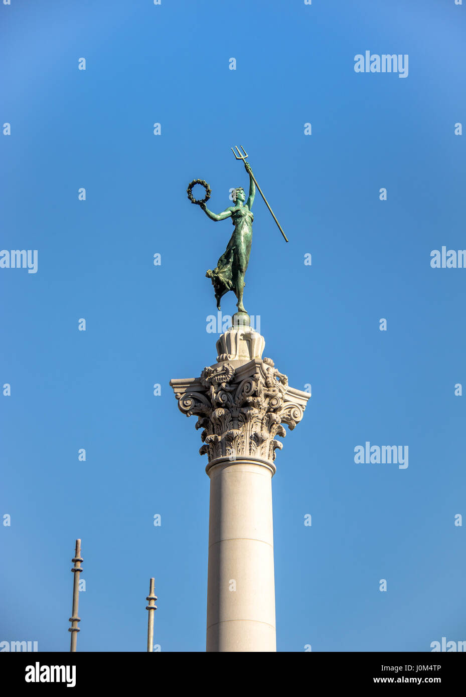 Statue victory hi-res stock photography and images - Alamy