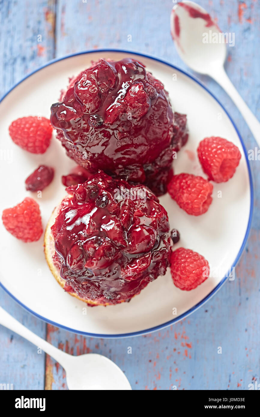 Pretty pudding hi-res stock photography and images - Alamy