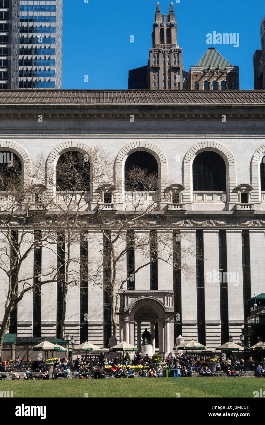 Day daytime day time outside outdoors outdoor bryant park hi-res stock ...