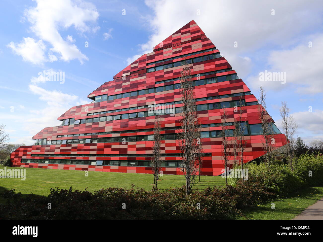 YANG Fujia Building Jubilee Campus University of Nottingham UK April ...