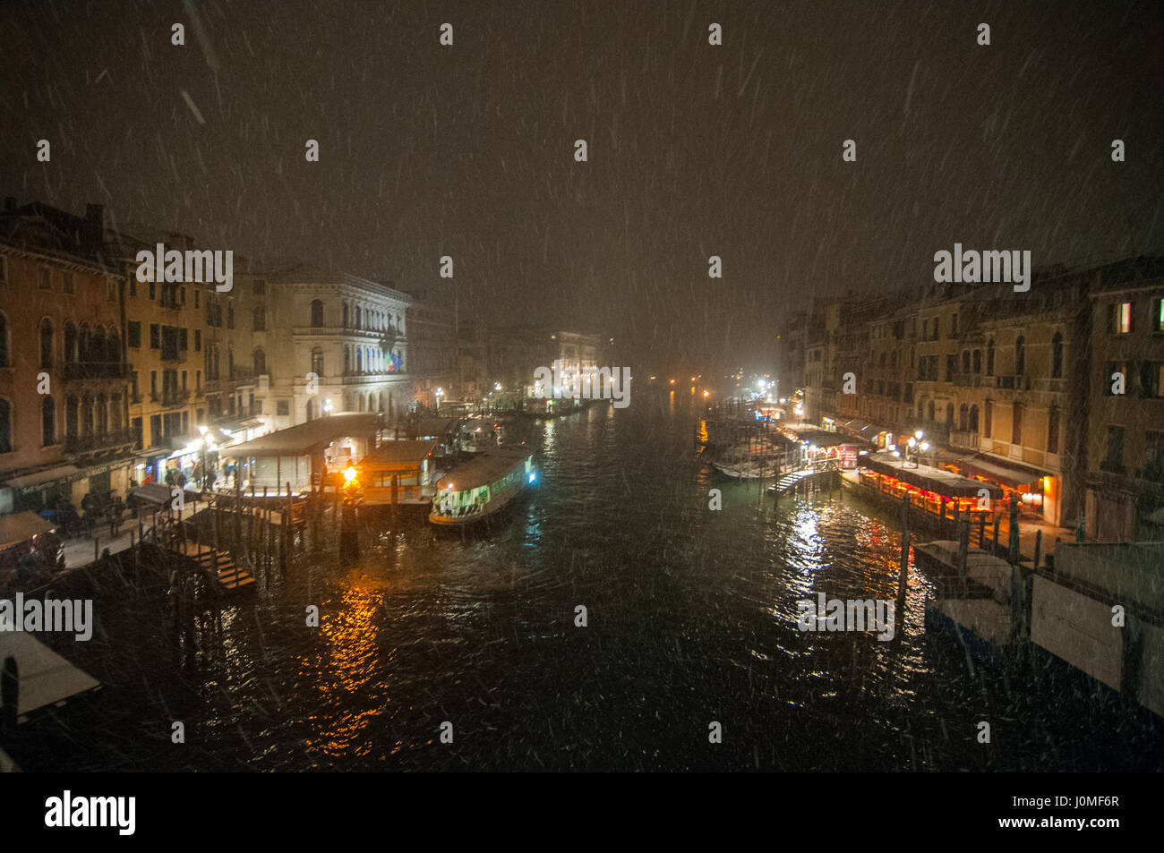 Venice snow hi-res stock photography and images - Alamy