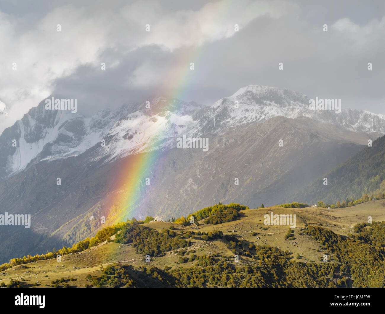 Beautiful scenery rainbow hi-res stock photography and images - Alamy