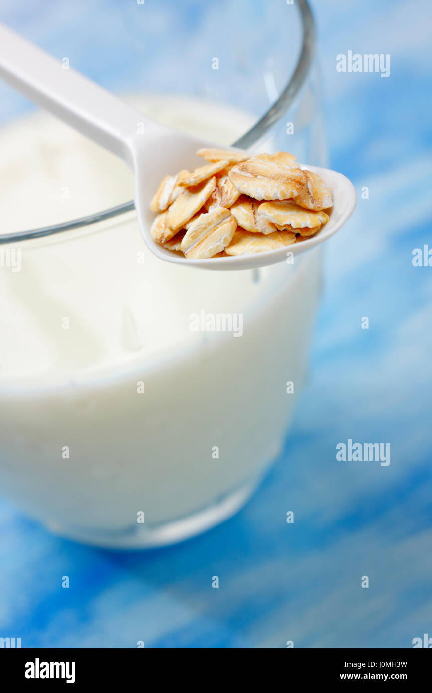 Glass filled with milk hi-res stock photography and images - Alamy