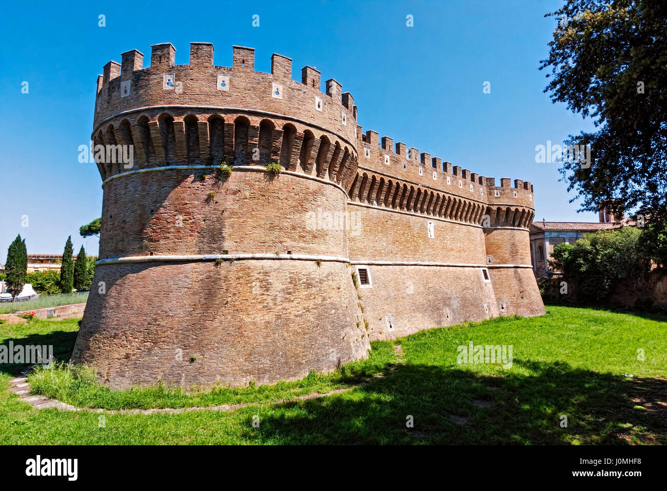 Roman castle hi-res stock photography and images - Alamy