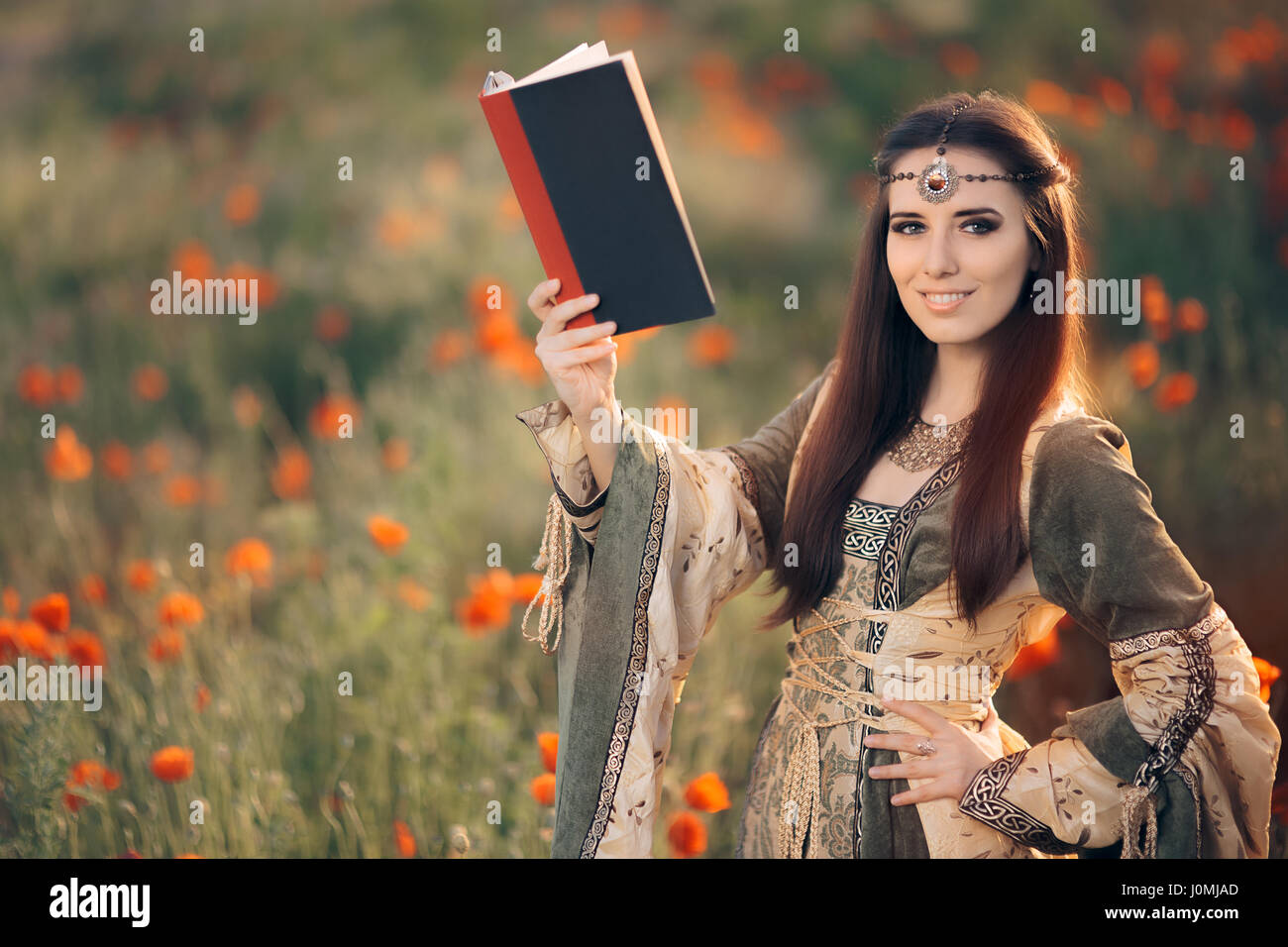 Medieval book reading hi-res stock photography and images - Alamy