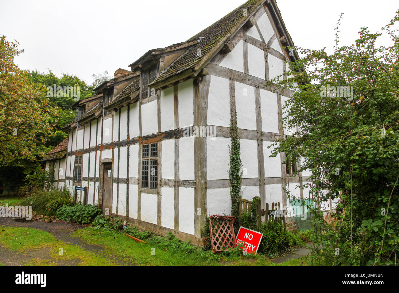 Old cottage and forge at the Avoncroft Museum of Historic Buildings ...