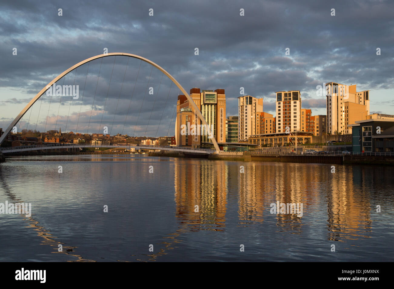 Sunset on millennium bridge Stock Photo - Alamy