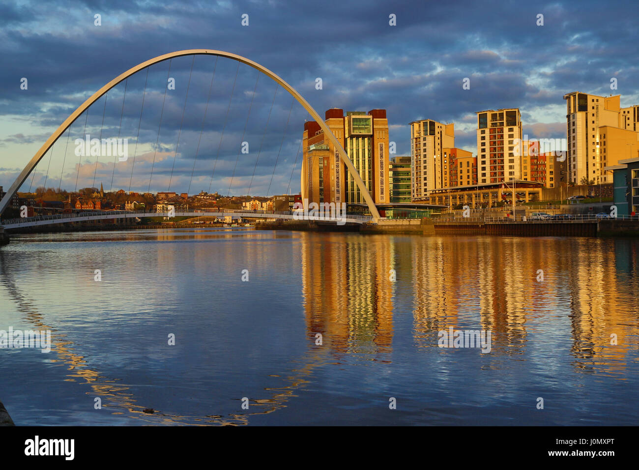 Sunset on millennium bridge Stock Photo - Alamy