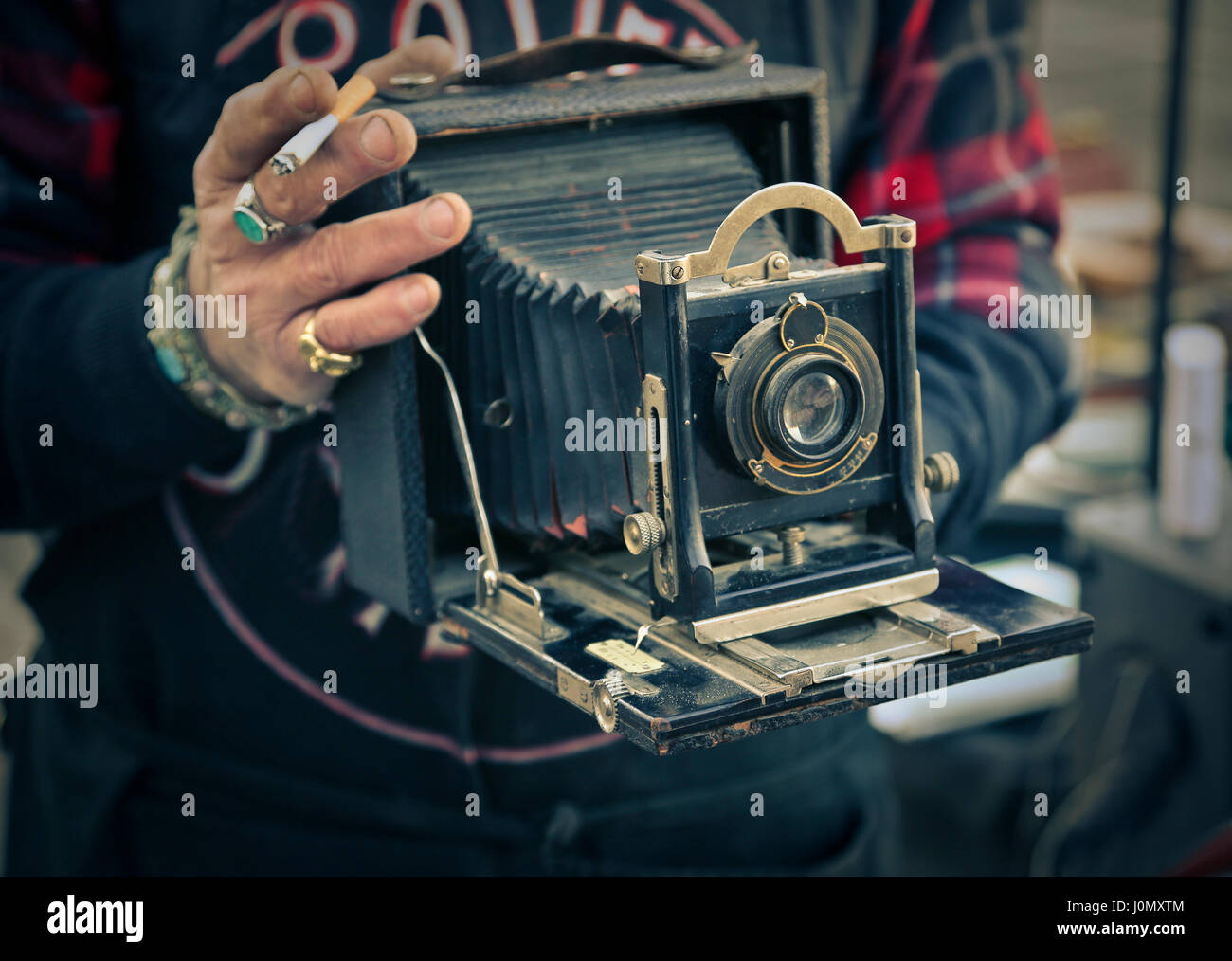 Old camera shop hi-res stock photography and images - Alamy